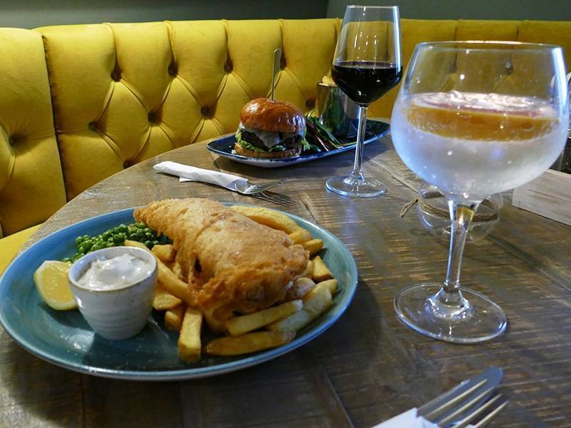 The Weavers - Countryside Pub In Dilton Marsh